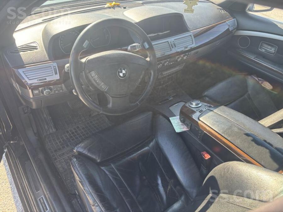 Melns BMW 730 2006 Cēsis, ar dzinēja tilpumu 3.00 L un nobraukumu 316 tūkst. km par 3700 €, foto 6 vietnē AUTOMOTO.COM.LV