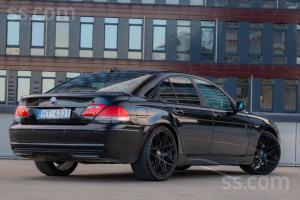 Melns BMW 730 2006 Rīga, ar dzinēja tilpumu 3.00 L un nobraukumu 320 tūkst. km par 4300 €, foto 6 vietnē AUTOMOTO.COM.LV