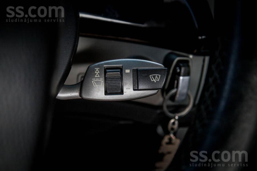 Melns BMW 730 2006 Rīga, ar dzinēja tilpumu 3.00 L un nobraukumu 320 tūkst. km par 4300 €, foto 17 vietnē AUTOMOTO.COM.LV