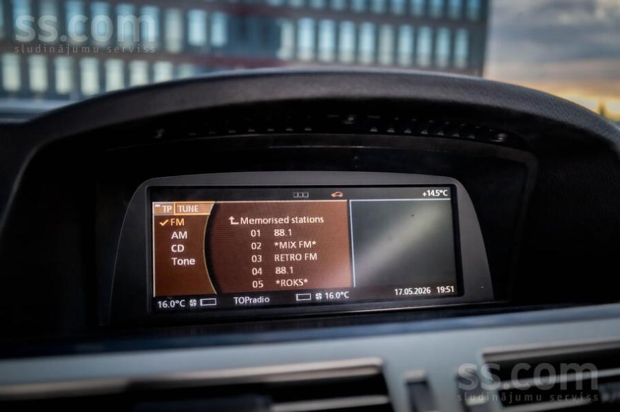 Melns BMW 730 2006 Rīga, ar dzinēja tilpumu 3.00 L un nobraukumu 320 tūkst. km par 4300 €, foto 22 vietnē AUTOMOTO.COM.LV