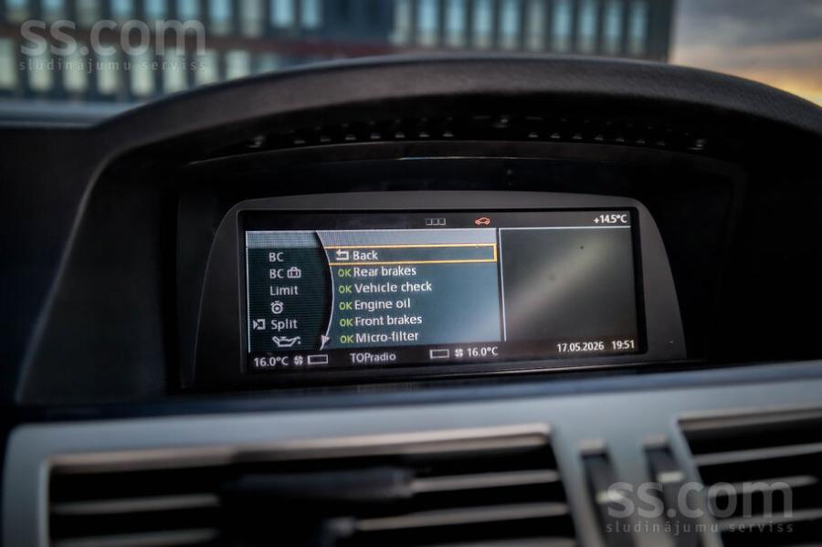 Melns BMW 730 2006 Rīga, ar dzinēja tilpumu 3.00 L un nobraukumu 320 tūkst. km par 4300 €, foto 24 vietnē AUTOMOTO.COM.LV