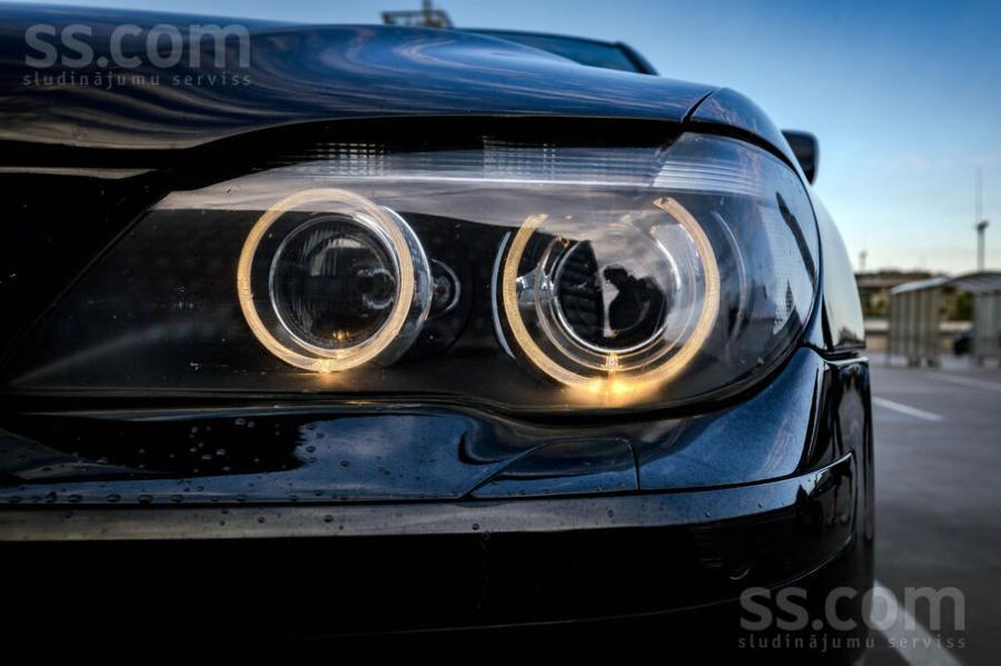 Melns BMW 730 2006 Rīga, ar dzinēja tilpumu 3.00 L un nobraukumu 320 tūkst. km par 4300 €, foto 30 vietnē AUTOMOTO.COM.LV