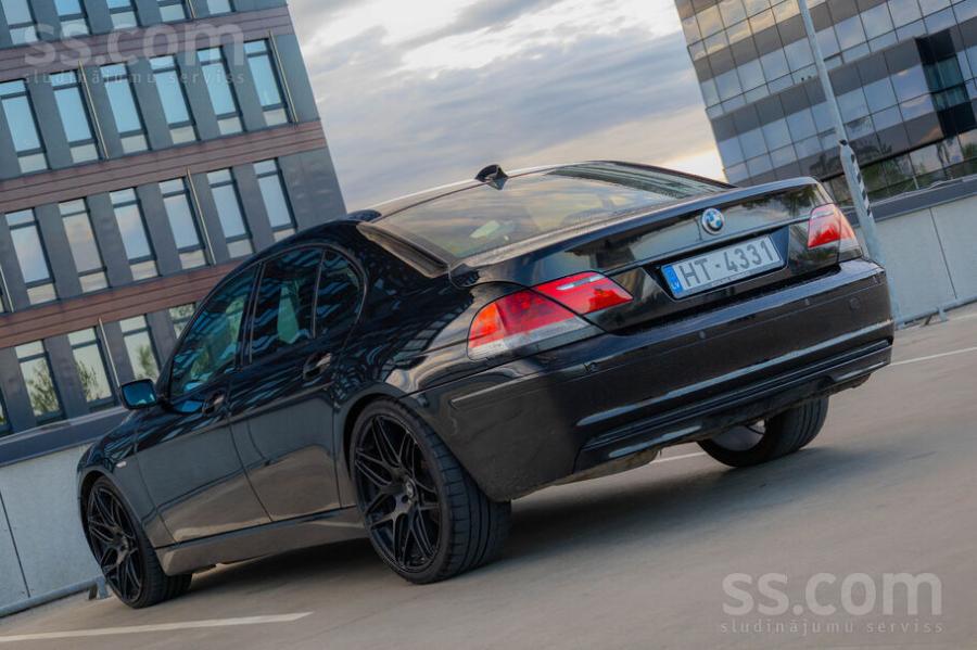 Melns BMW 730 2006 Rīga, ar dzinēja tilpumu 3.00 L un nobraukumu 320 tūkst. km par 4300 €, foto 32 vietnē AUTOMOTO.COM.LV