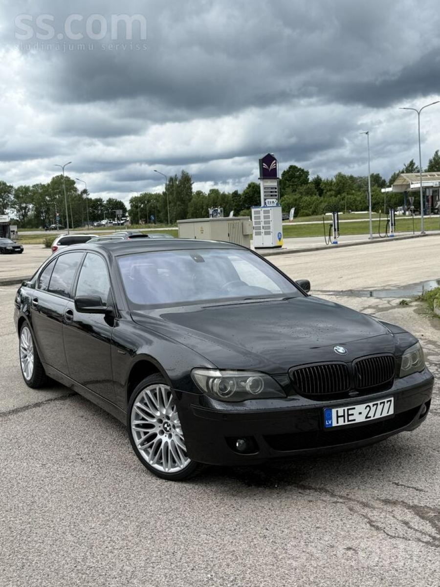 Black BMW 730 2006 in Kuldiga, with an engine capacity of 3.00 L and mileage of 290 thousand km for 6250 €, photo 1 on AUTOMOTO.COM.LV