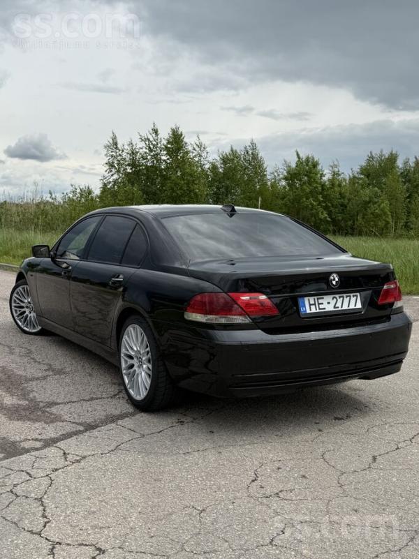 Melns BMW 730 2006 Kuldīga, ar dzinēja tilpumu 3.00 L un nobraukumu 290 tūkst. km par 6250 €, foto 3 vietnē AUTOMOTO.COM.LV