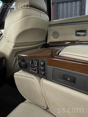 Black BMW 730 2006 in Kuldiga, with an engine capacity of 3.00 L and mileage of 290 thousand km for 6250 €, photo 20 on AUTOMOTO.COM.LV