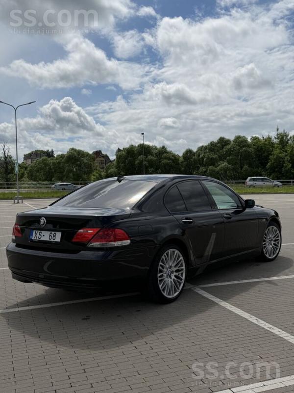 Melns BMW 730 2006 Rēzekne, ar dzinēja tilpumu 3.00 L un nobraukumu 298 tūkst. km par 5200 €, foto 3 vietnē AUTOMOTO.COM.LV