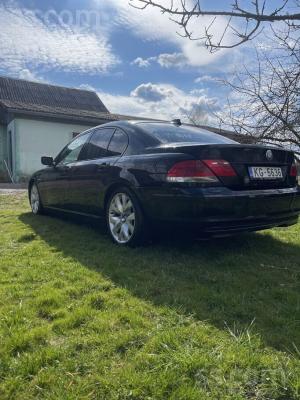 Melns BMW 730 2006 Preiļi, ar dzinēja tilpumu 3.00 L un nobraukumu 450 tūkst. km par 3995 €, foto 5 vietnē AUTOMOTO.COM.LV