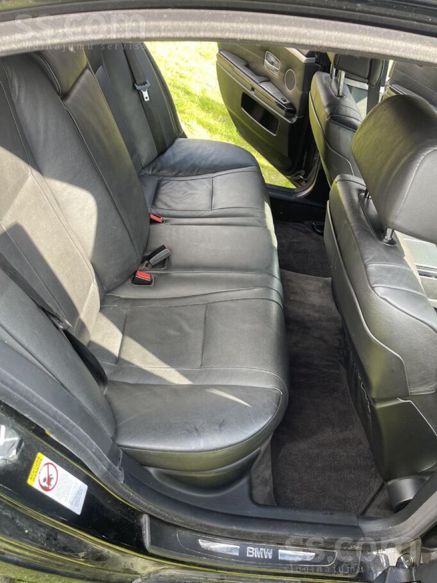 Melns BMW 730 2006 Preiļi, ar dzinēja tilpumu 3.00 L un nobraukumu 450 tūkst. km par 3995 €, foto 8 vietnē AUTOMOTO.COM.LV