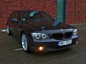 Melns BMW 730 2006 Rīga, ar dzinēja tilpumu 3.00 L un nobraukumu 270 tūkst. km par 6900 €, foto 14 vietnē AUTOMOTO.COM.LV