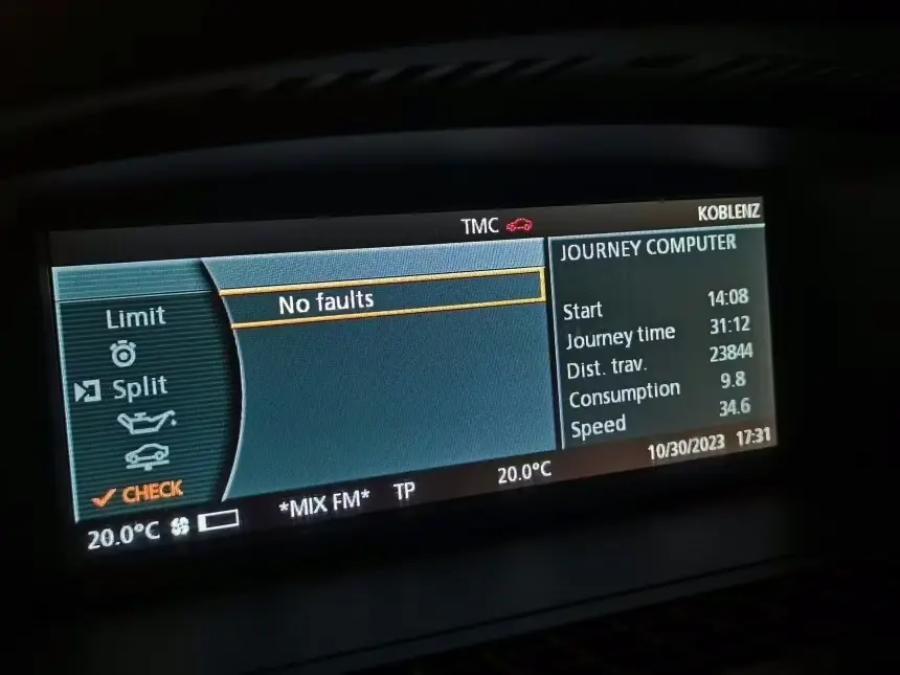 Melns BMW 730 2006 Rīga, ar dzinēja tilpumu 3.00 L un nobraukumu 270 tūkst. km par 6900 €, foto 21 vietnē AUTOMOTO.COM.LV