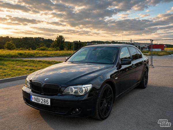 Melns BMW 730 2006 Jonava, ar dzinēja tilpumu 3.00 L un nobraukumu 250 tūkst. km par 4600 €, foto 1 vietnē AUTOMOTO.COM.LV