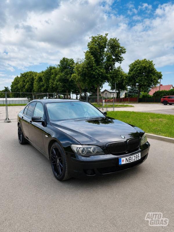 Melns BMW 730 2006 Jonava, ar dzinēja tilpumu 3.00 L un nobraukumu 250 tūkst. km par 4600 €, foto 2 vietnē AUTOMOTO.COM.LV