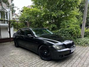 Melns BMW 730 2006 Viļņa, ar dzinēja tilpumu 2.99 L un nobraukumu 410 tūkst. km par 5200 €, foto 6 vietnē AUTOMOTO.COM.LV