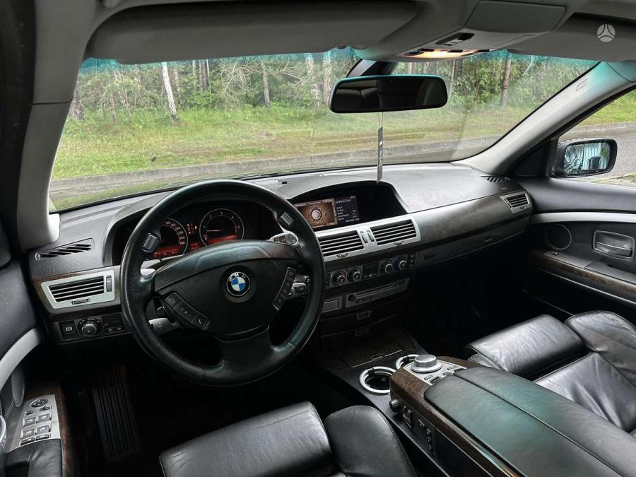 Melns BMW 730 2006 Viļņa, ar dzinēja tilpumu 2.99 L un nobraukumu 410 tūkst. km par 5200 €, foto 22 vietnē AUTOMOTO.COM.LV