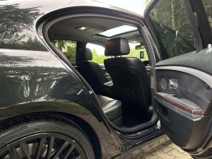 Melns BMW 730 2006 Viļņa, ar dzinēja tilpumu 2.99 L un nobraukumu 410 tūkst. km par 5200 €, foto 30 vietnē AUTOMOTO.COM.LV