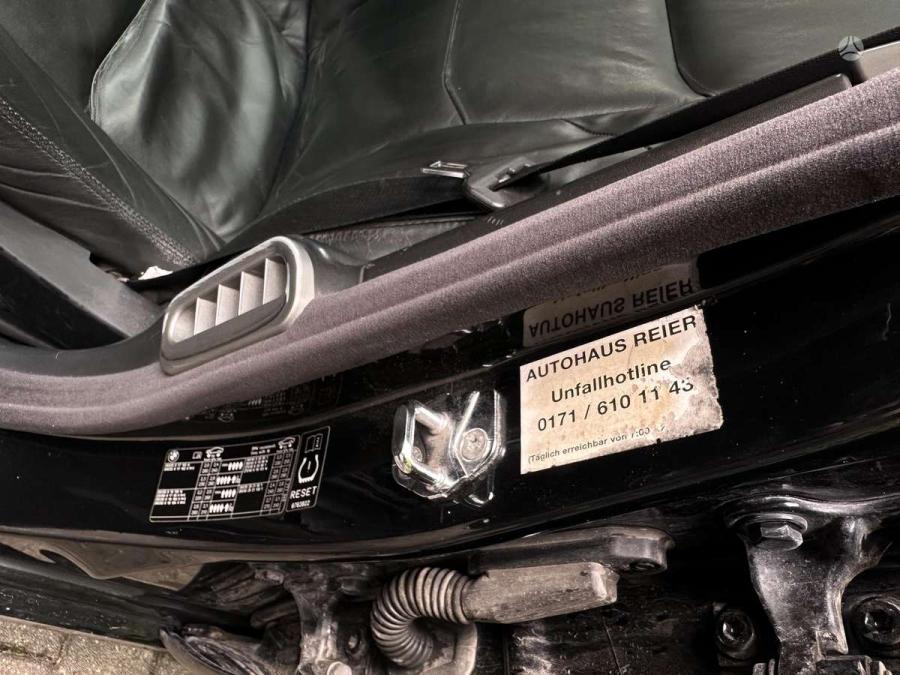 Melns BMW 730 2006 Viļņa, ar dzinēja tilpumu 2.99 L un nobraukumu 410 tūkst. km par 5200 €, foto 37 vietnē AUTOMOTO.COM.LV