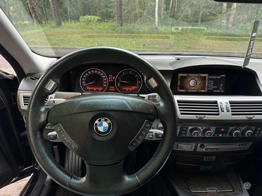 Melns BMW 730 2006 Viļņa, ar dzinēja tilpumu 2.99 L un nobraukumu 410 tūkst. km par 5200 €, foto 43 vietnē AUTOMOTO.COM.LV