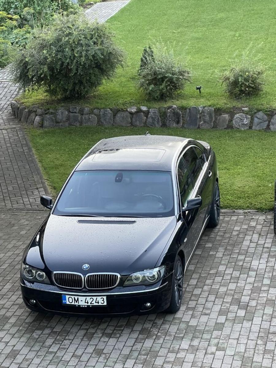 Melns BMW 730 2006 Daugavpils, ar dzinēja tilpumu 3.00 L un nobraukumu 423 tūkst. km par 6000 €, foto 1 vietnē AUTOMOTO.COM.LV