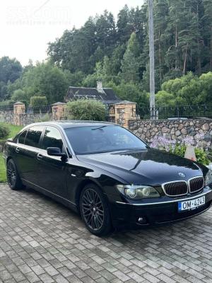 Melns BMW 730 2006 Daugavpils, ar dzinēja tilpumu 3.00 L un nobraukumu 423 tūkst. km par 6000 €, foto 3 vietnē AUTOMOTO.COM.LV