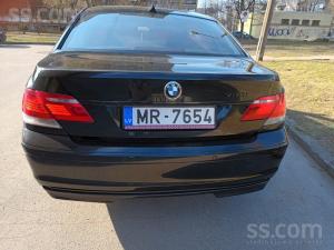 Black BMW 730 2006 in Riga, with an engine capacity of 4.00 L and mileage of 280 thousand km for 3000 €, photo 5 on AUTOMOTO.COM.LV