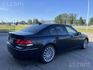 Melns BMW 730 2006 Rīga, ar dzinēja tilpumu 3.00 L un nobraukumu 422 tūkst. km par 4950 €, foto 3 vietnē AUTOMOTO.COM.LV