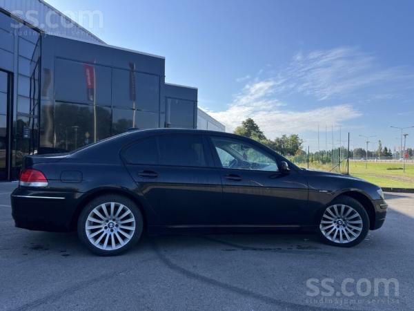Melns BMW 730 2006 Rīga, ar dzinēja tilpumu 3.00 L un nobraukumu 422 tūkst. km par 4950 €, foto 4 vietnē AUTOMOTO.COM.LV