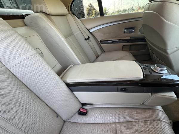 Melns BMW 730 2006 Rīga, ar dzinēja tilpumu 3.00 L un nobraukumu 422 tūkst. km par 4950 €, foto 8 vietnē AUTOMOTO.COM.LV