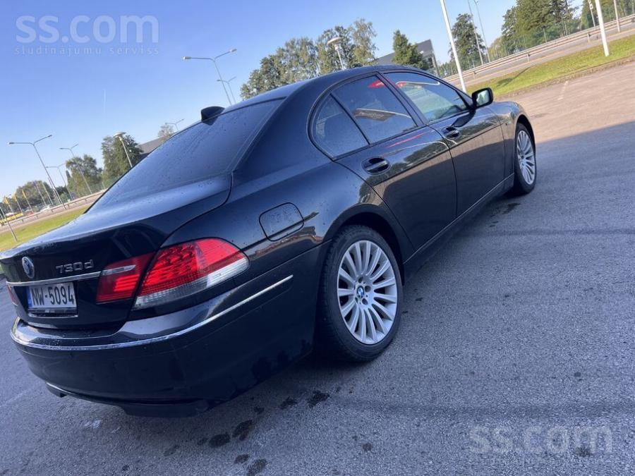 Melns BMW 730 2006 Rīga, ar dzinēja tilpumu 3.00 L un nobraukumu 422 tūkst. km par 4950 €, foto 14 vietnē AUTOMOTO.COM.LV