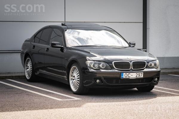 Black BMW 730 2006 in Riga, with an engine capacity of 3.00 L and mileage of 379 thousand km for 5500 €, photo 3 on AUTOMOTO.COM.LV