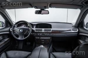 Melns BMW 730 2006 Rīga, ar dzinēja tilpumu 3.00 L un nobraukumu 379 tūkst. km par 5500 €, foto 14 vietnē AUTOMOTO.COM.LV