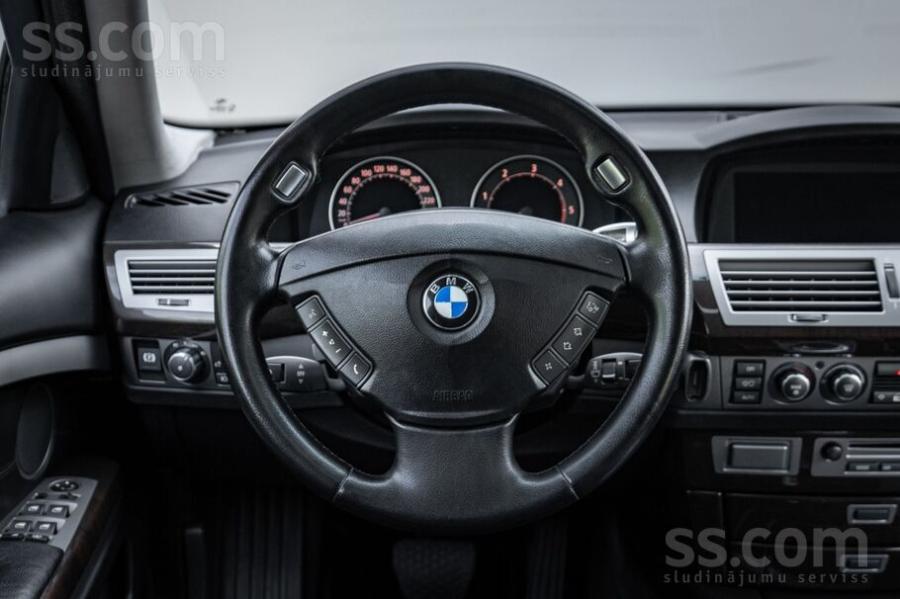 Melns BMW 730 2006 Rīga, ar dzinēja tilpumu 3.00 L un nobraukumu 379 tūkst. km par 5500 €, foto 18 vietnē AUTOMOTO.COM.LV