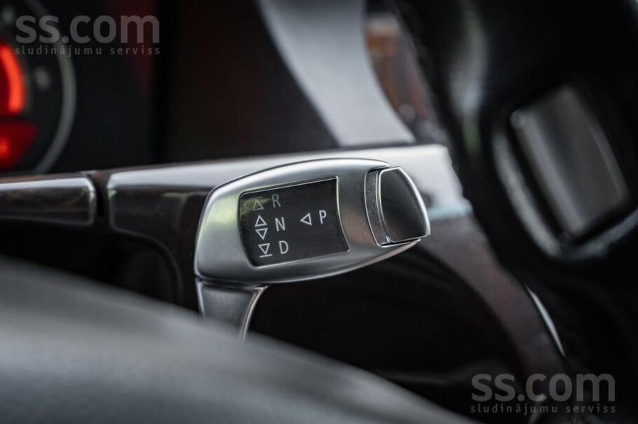 Melns BMW 730 2006 Rīga, ar dzinēja tilpumu 3.00 L un nobraukumu 379 tūkst. km par 5500 €, foto 21 vietnē AUTOMOTO.COM.LV