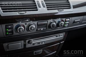 Melns BMW 730 2006 Rīga, ar dzinēja tilpumu 3.00 L un nobraukumu 379 tūkst. km par 5500 €, foto 23 vietnē AUTOMOTO.COM.LV