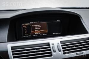 Melns BMW 730 2006 Rīga, ar dzinēja tilpumu 3.00 L un nobraukumu 379 tūkst. km par 5500 €, foto 24 vietnē AUTOMOTO.COM.LV