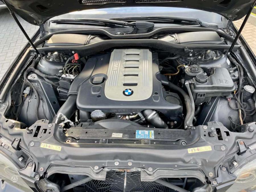 Melns BMW 730 2006 Viļņa, ar dzinēja tilpumu 2.99 L un nobraukumu 533 tūkst. km par 2800 €, foto 12 vietnē AUTOMOTO.COM.LV