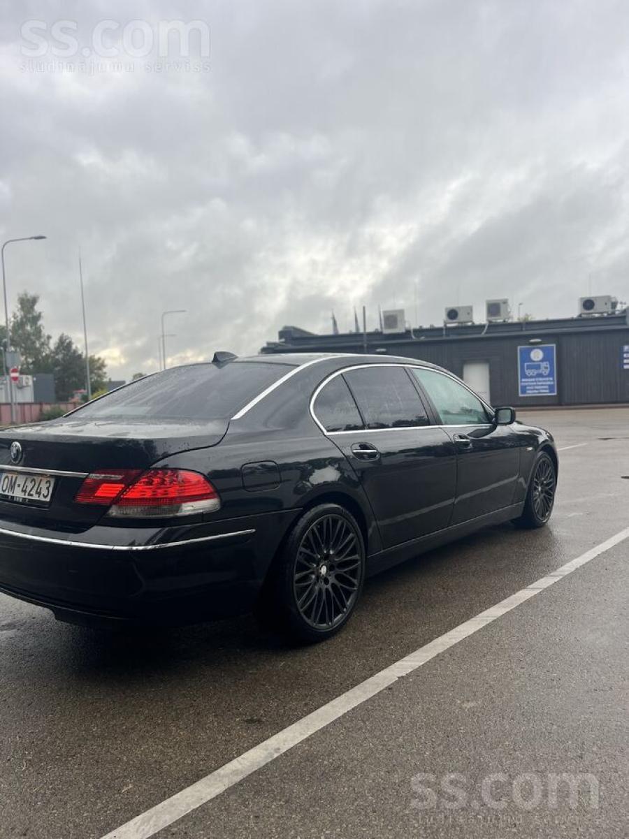 Melns BMW 730 2006 Daugavpils, ar dzinēja tilpumu 3.00 L un nobraukumu 430 tūkst. km par 5250 €, foto 4 vietnē AUTOMOTO.COM.LV