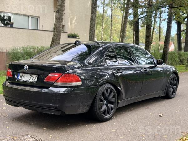 Melns BMW 730 2006 Rīga, ar dzinēja tilpumu 3.00 L un nobraukumu 324 tūkst. km par 2500 €, foto 5 vietnē AUTOMOTO.COM.LV