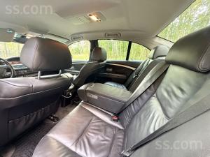 Melns BMW 730 2006 Rīga, ar dzinēja tilpumu 3.00 L un nobraukumu 324 tūkst. km par 2500 €, foto 7 vietnē AUTOMOTO.COM.LV