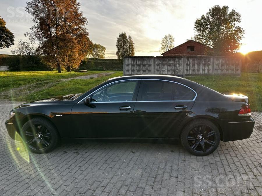 Черный БМВ 730 2006 в Даугавпилс, объемом двигателя 3.00 л и пробегом 341 тыс. км за 4600 €, фото 12 на AUTOMOTO.COM.LV