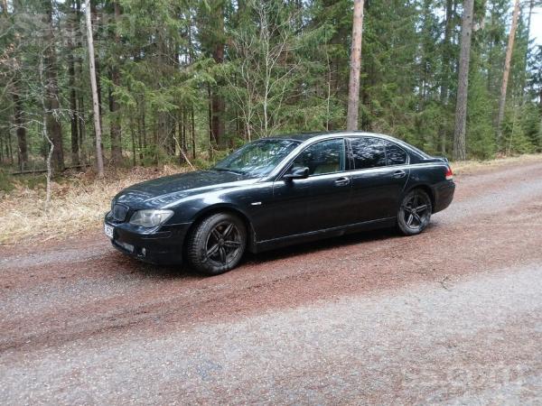 Black BMW 730 2007 in Ventspils, with an engine capacity of 3.00 L and mileage of 350 thousand km for 4700 €, photo 4 on AUTOMOTO.COM.LV