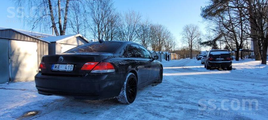Black BMW 730 2007 in Riga, with an engine capacity of 3.00 L and mileage of 316 thousand km for 4200 €, photo 1 on AUTOMOTO.COM.LV