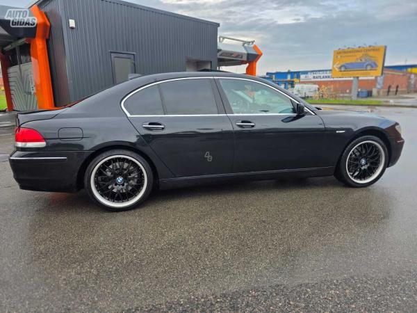 Black BMW 730 2007 in Siauliai, with an engine capacity of 3.00 L and mileage of 398 thousand km for 5000 €, photo 1 on AUTOMOTO.COM.LV