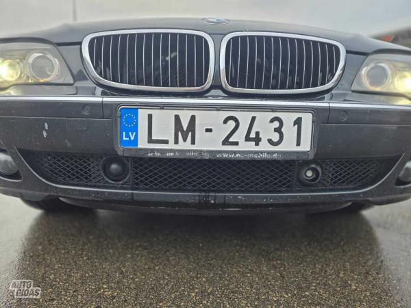Black BMW 730 2007 in Siauliai, with an engine capacity of 3.00 L and mileage of 398 thousand km for 5000 €, photo 4 on AUTOMOTO.COM.LV