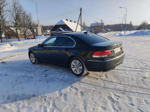 Black BMW 730 2007 in Vilnius, with an engine capacity of 2.99 L and mileage of 370 thousand km for 4500 €, photo 5 on AUTOMOTO.COM.LV