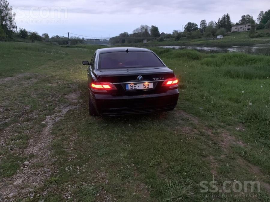 Черный БМВ 730 2007 в Бауска, объемом двигателя 3.00 л и пробегом 449 тыс. км за 4300 €, фото 3 на AUTOMOTO.COM.LV