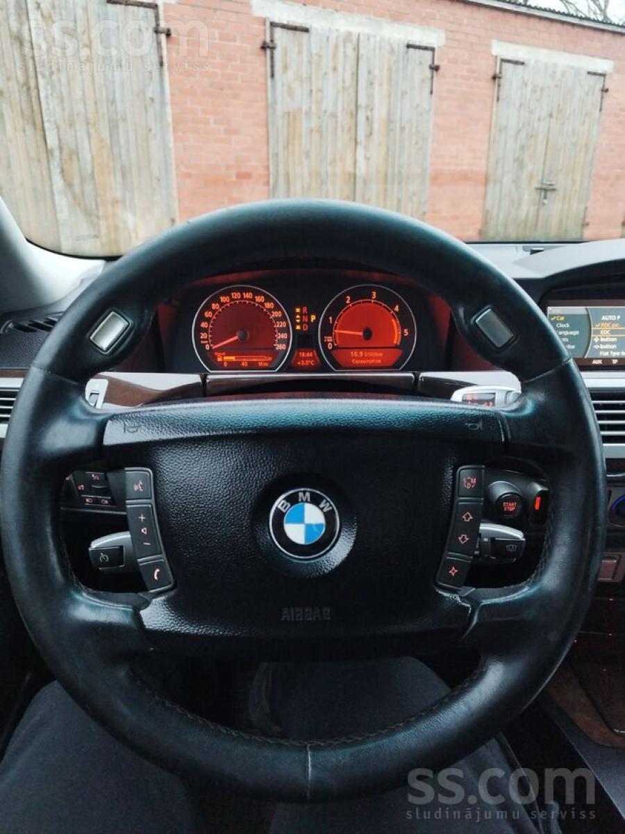 Melns BMW 730 2007 Liepāja, ar dzinēja tilpumu 3.00 L un nobraukumu 389 tūkst. km par 3955 €, foto 5 vietnē AUTOMOTO.COM.LV