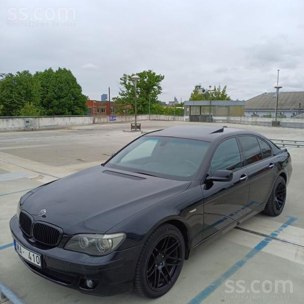 Melns BMW 730 2007 Rīga, ar dzinēja tilpumu 3.00 L un nobraukumu 317 tūkst. km par 6990 €, foto 2 vietnē AUTOMOTO.COM.LV