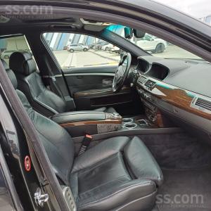 Melns BMW 730 2007 Rīga, ar dzinēja tilpumu 3.00 L un nobraukumu 317 tūkst. km par 6990 €, foto 7 vietnē AUTOMOTO.COM.LV