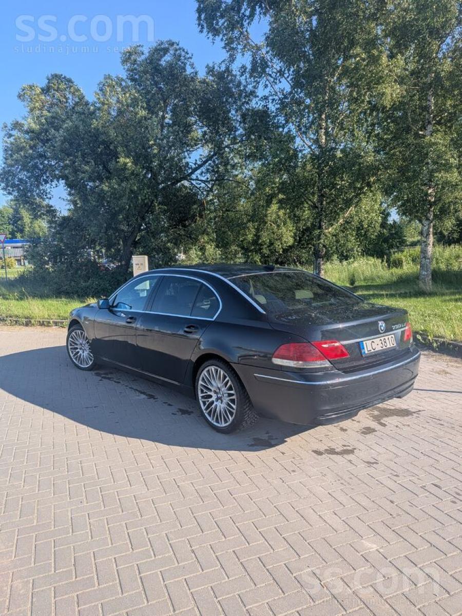 Черный БМВ 730 2007 в Екабпилс, объемом двигателя 3.00 л и пробегом 377 тыс. км за 5000 €, фото 6 на AUTOMOTO.COM.LV